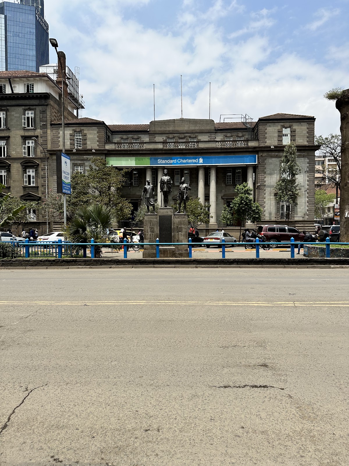 Standard Chartered Bank – Kenyatta Avenue Branch | Kenya 🇰🇪 ...