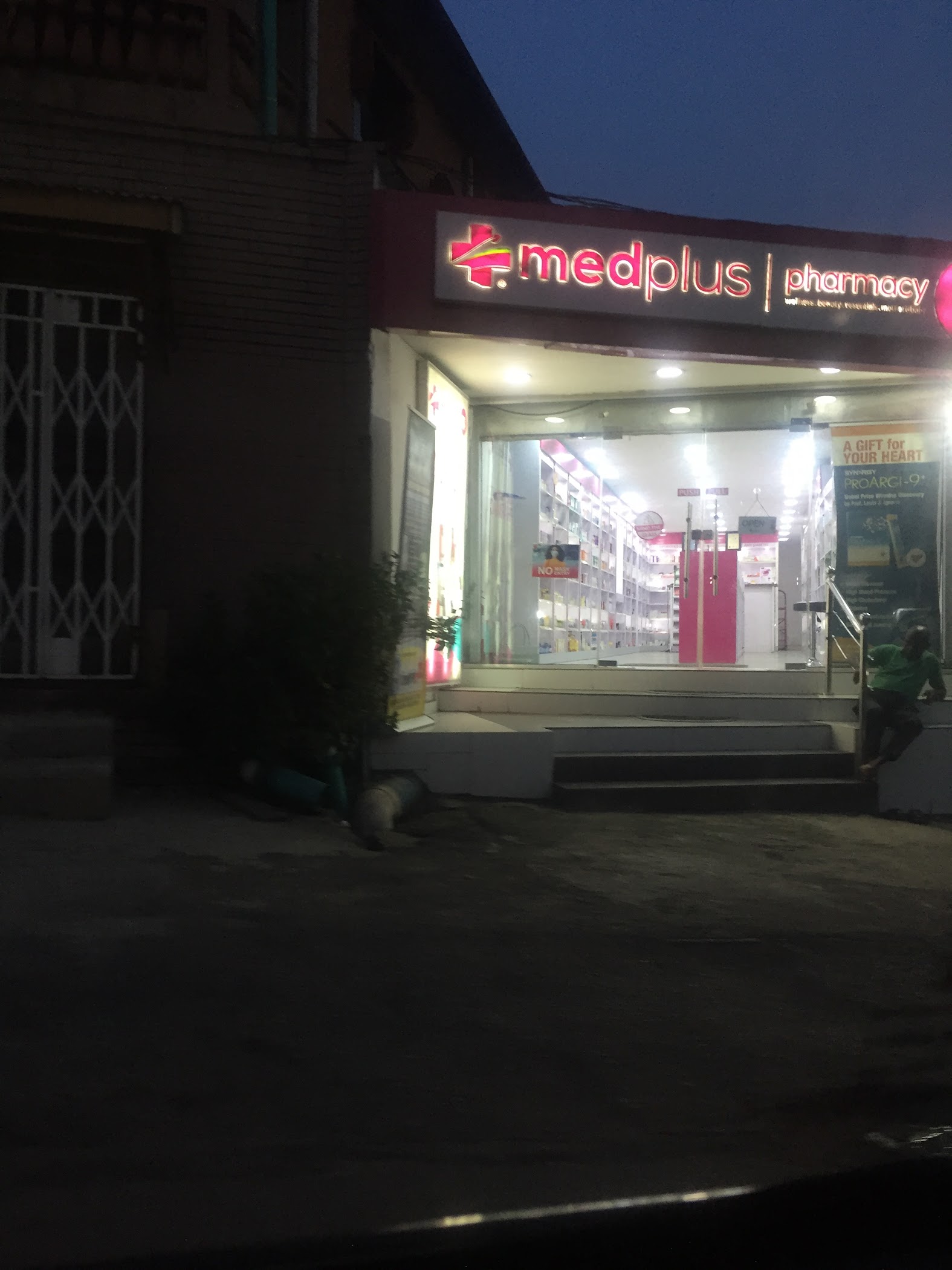 Medplus Pharmacy | Magodo | Nigeria 🇳🇬 – TortoisePath | AskAnnie 👩🏾‍⚕️