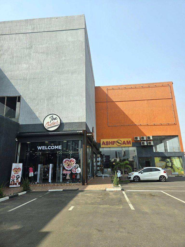 Ashfoam Atlantic Mall | Ghana 🇬🇭 guide and local context – TortoisePath ...