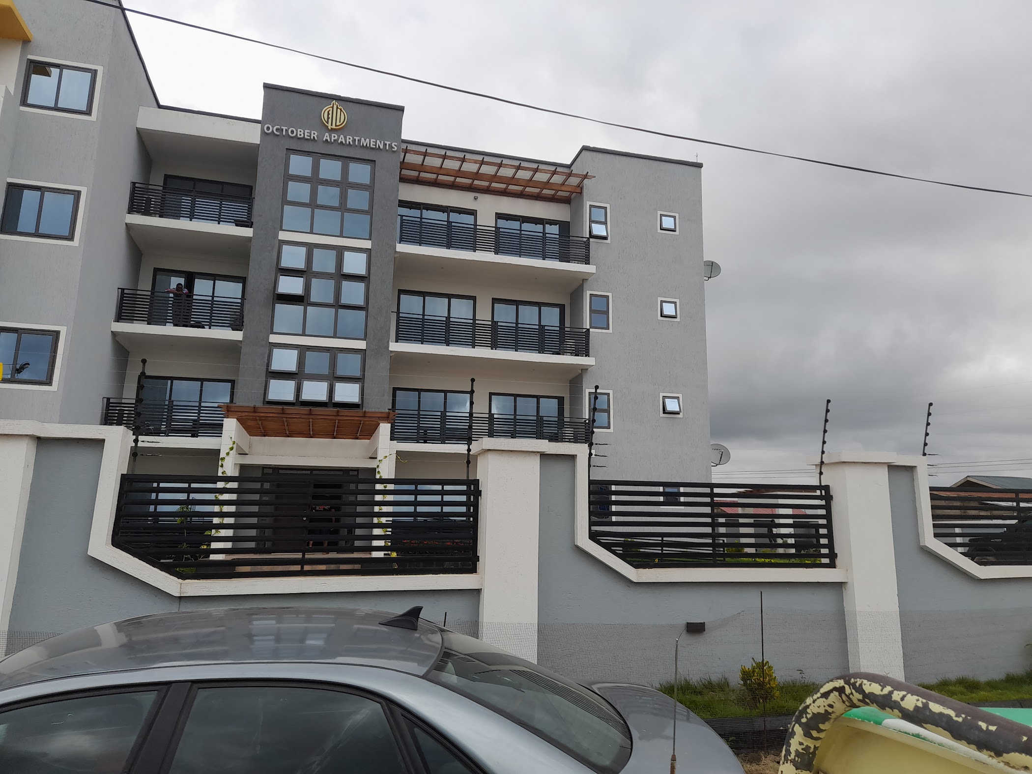 OCTOBER APARTMENTS | Ghana 🇬🇭 – TortoisePath | Blocksandbricks 🇬🇭