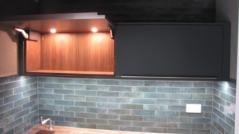 SL Hardwoods | UK 🇬🇧 – TortoisePath | Blocksandbricks 🇬🇭