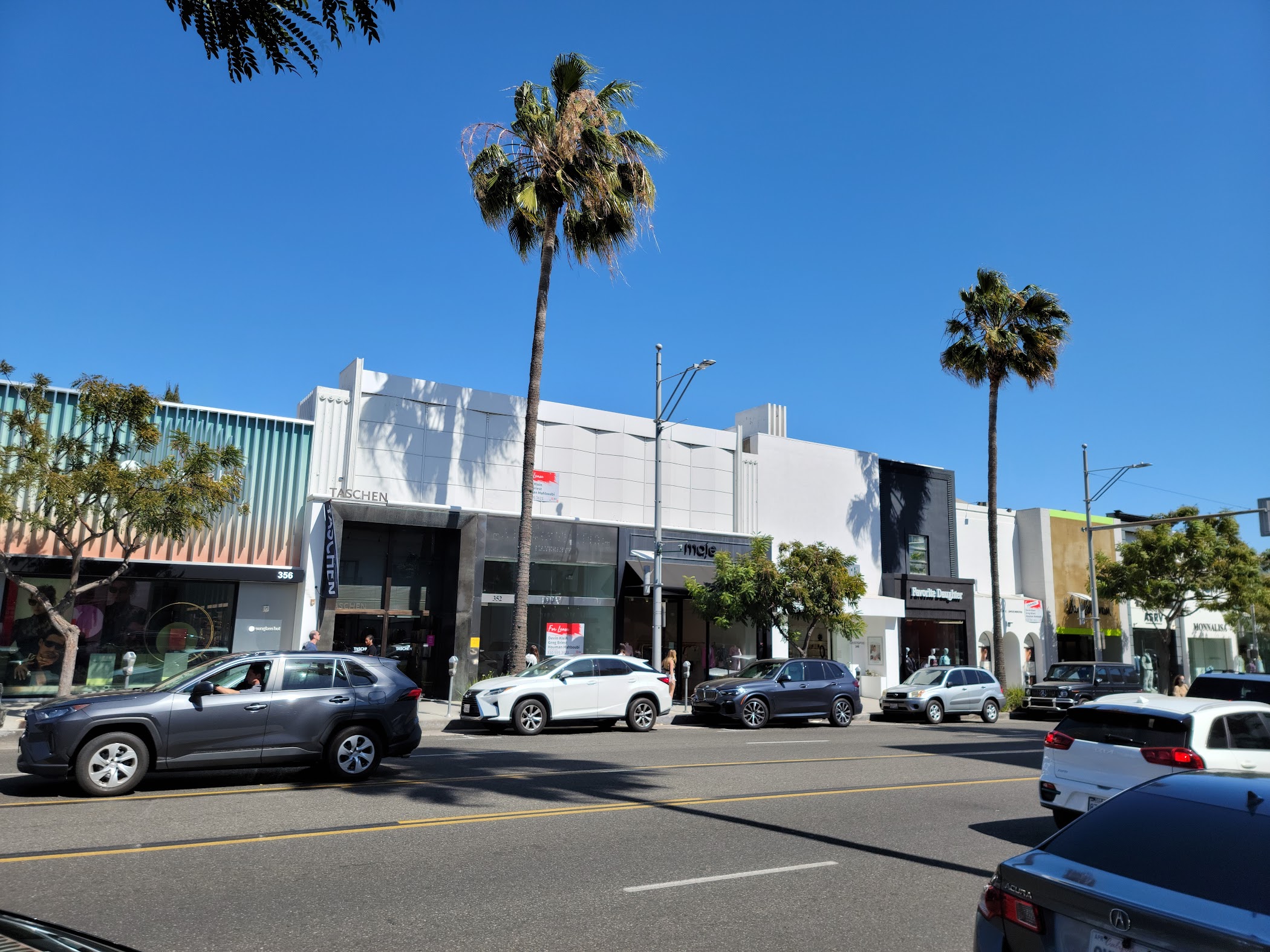 TASCHEN Store Beverly Hills guide and local context – TortoisePath News