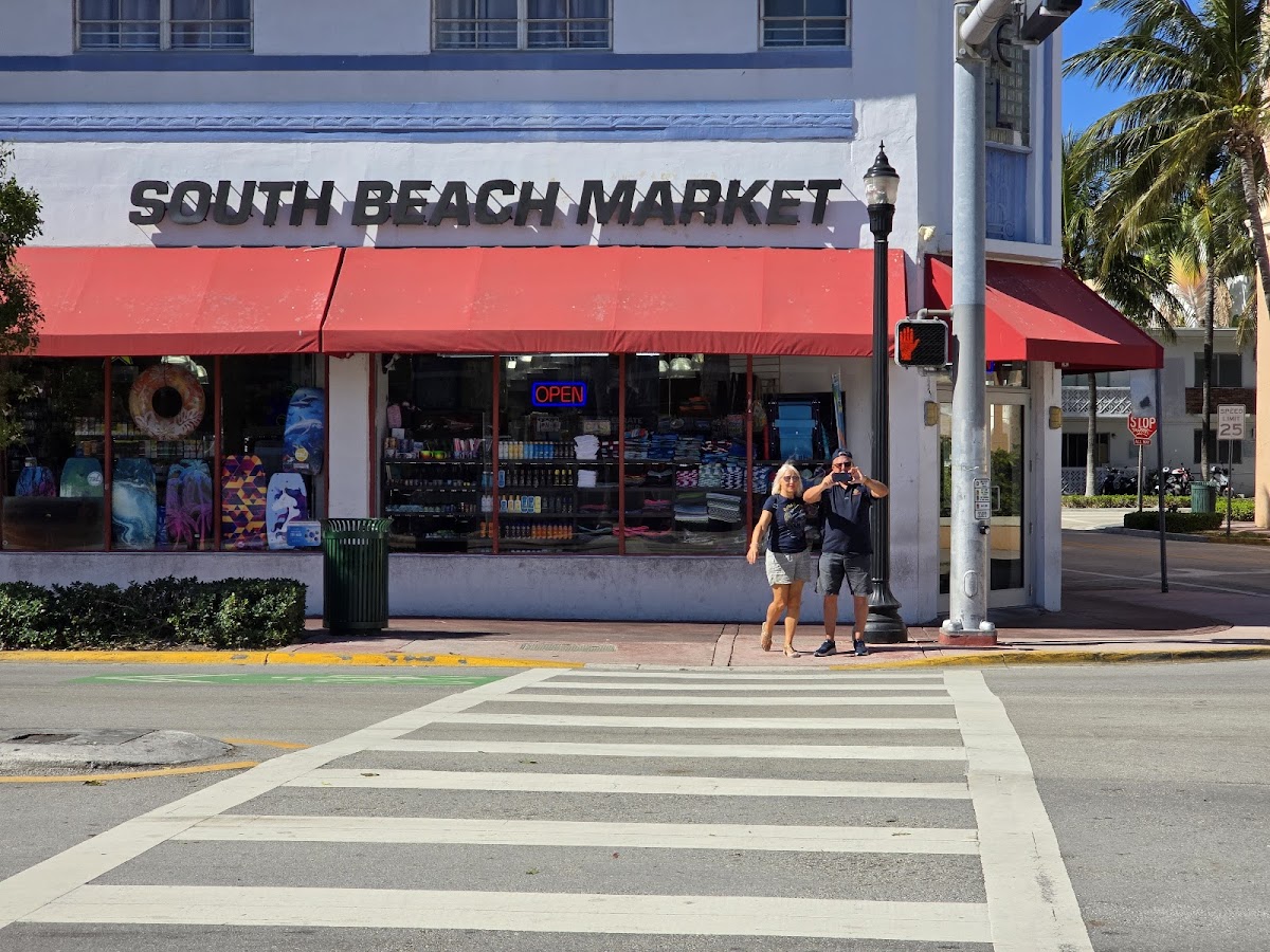 South Beach Market | Florida USA 🇺🇸 – TortoisePath | Florida | USA 🇺🇸