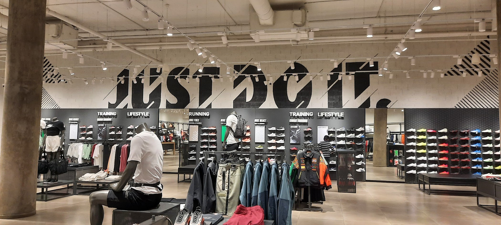 Nike Store | Westgate Shopping Mall – TortoisePath | Kenya 🇰🇪