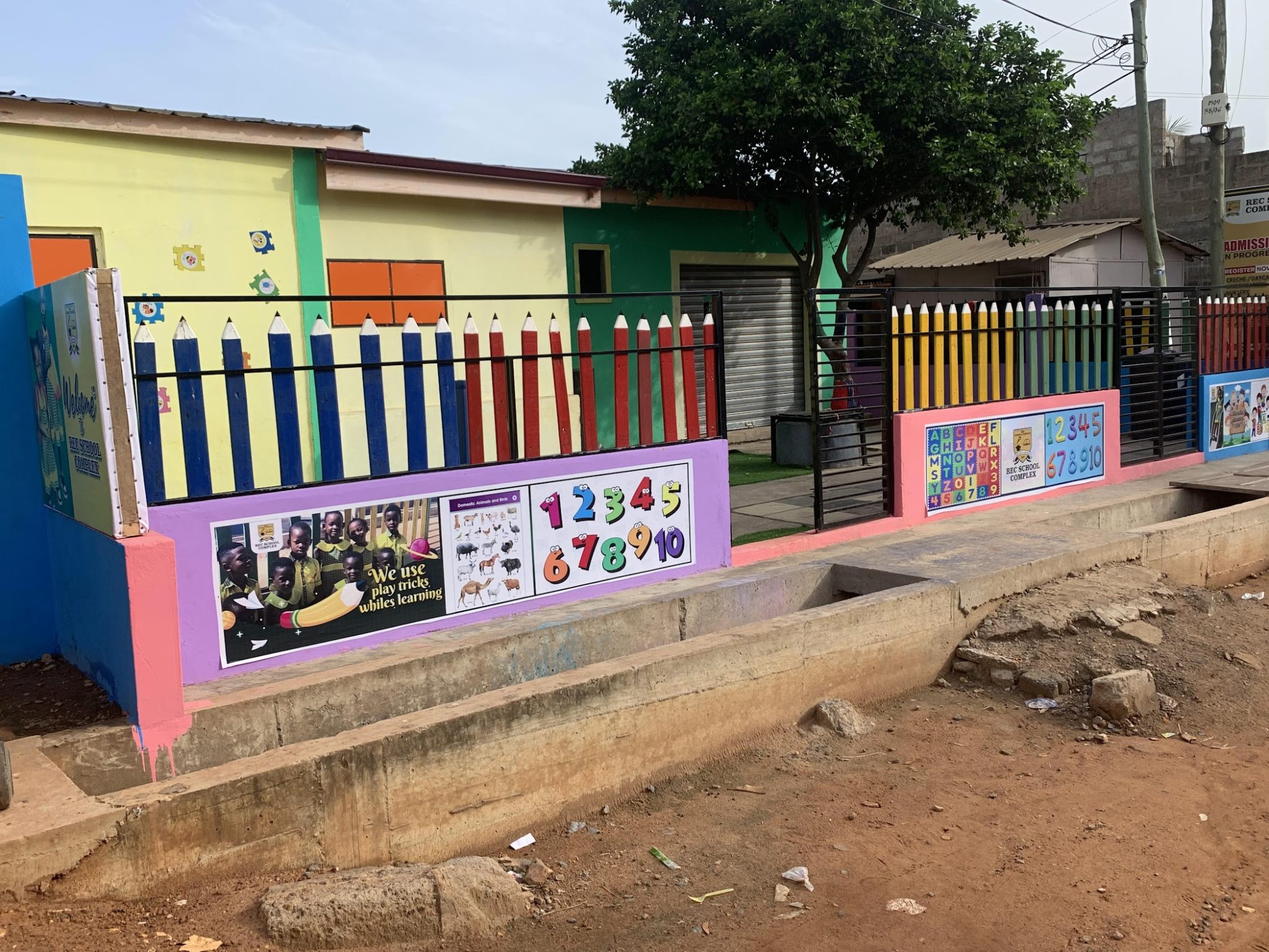 REC School Complex | Ghana 🇬🇭 – TortoisePath | SchoolFinder 🎓