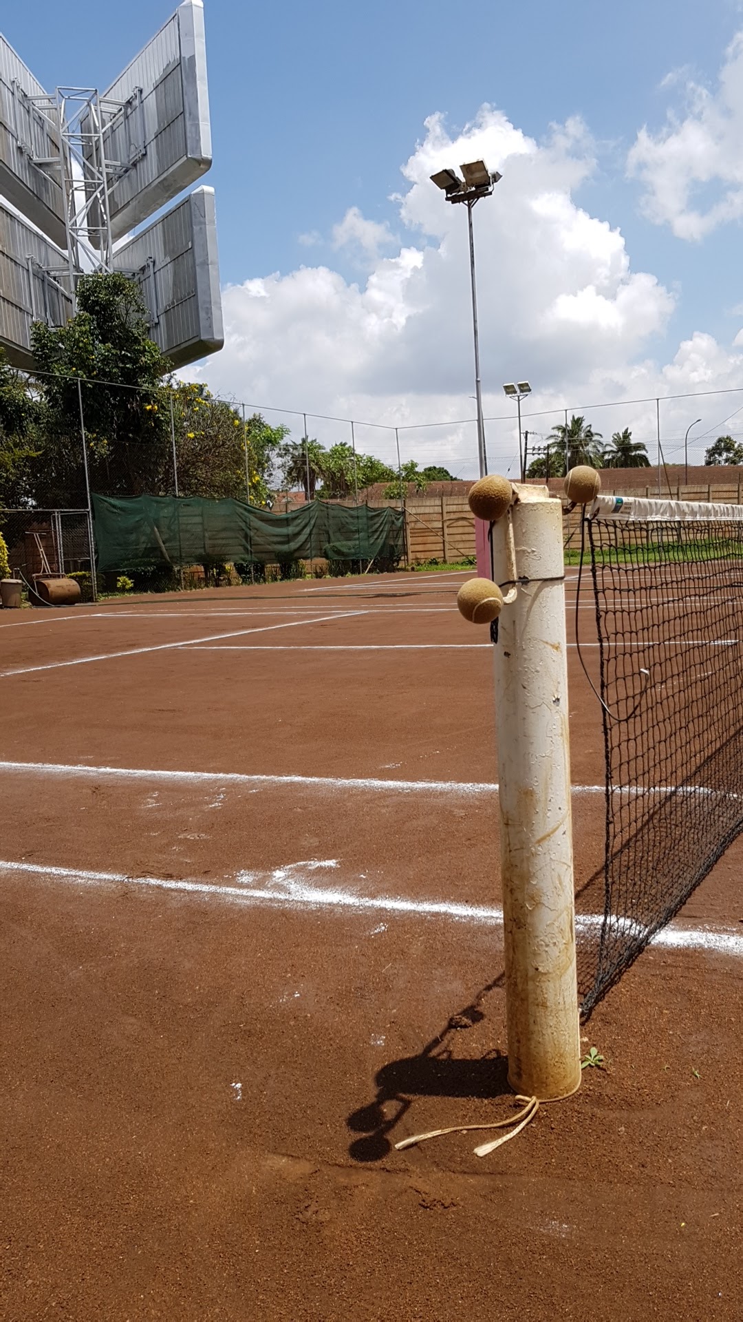 German School Tennis Court | Kenya 🇰🇪 – TortoisePath | SchoolFinder 🎓