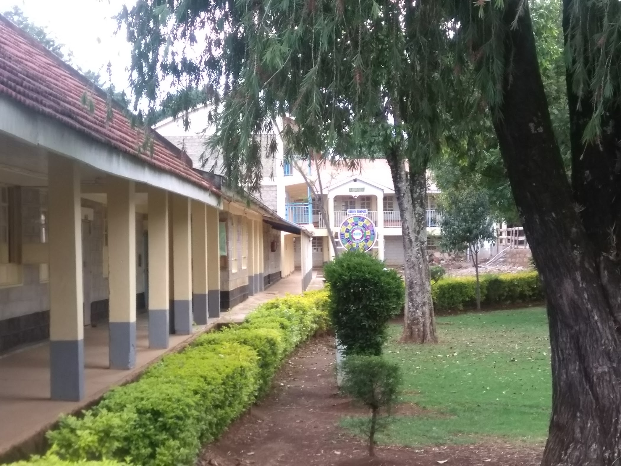 Tenwek high school | Kenya 🇰🇪 – TortoisePath | SchoolFinder 🎓