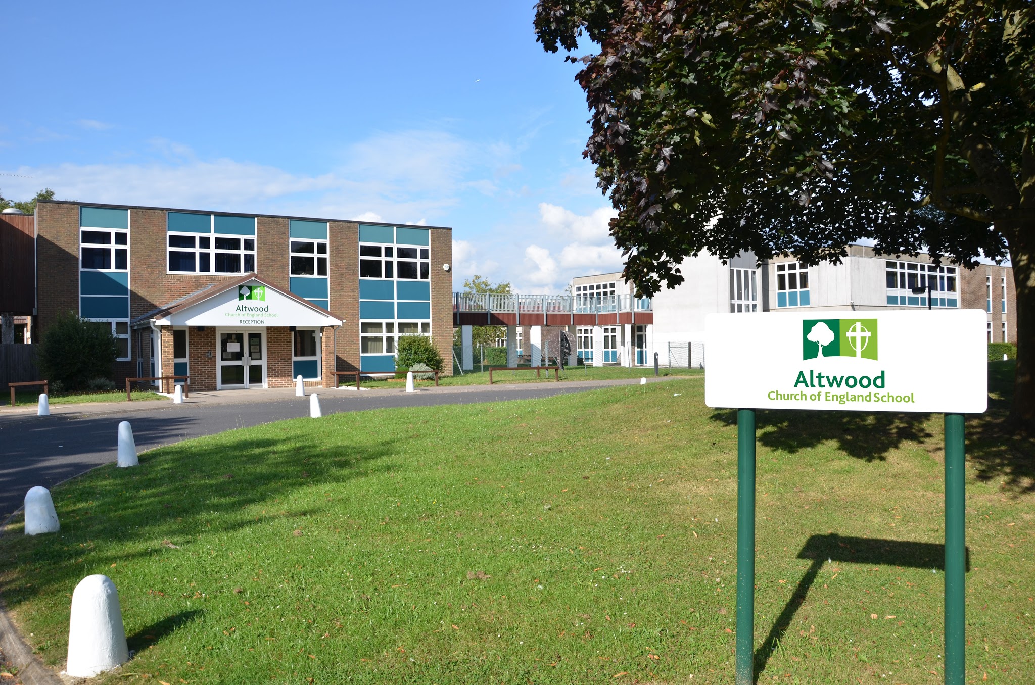 Altwood Church of England School | UK 🇬🇧 – TortoisePath | SchoolFinder 🎓