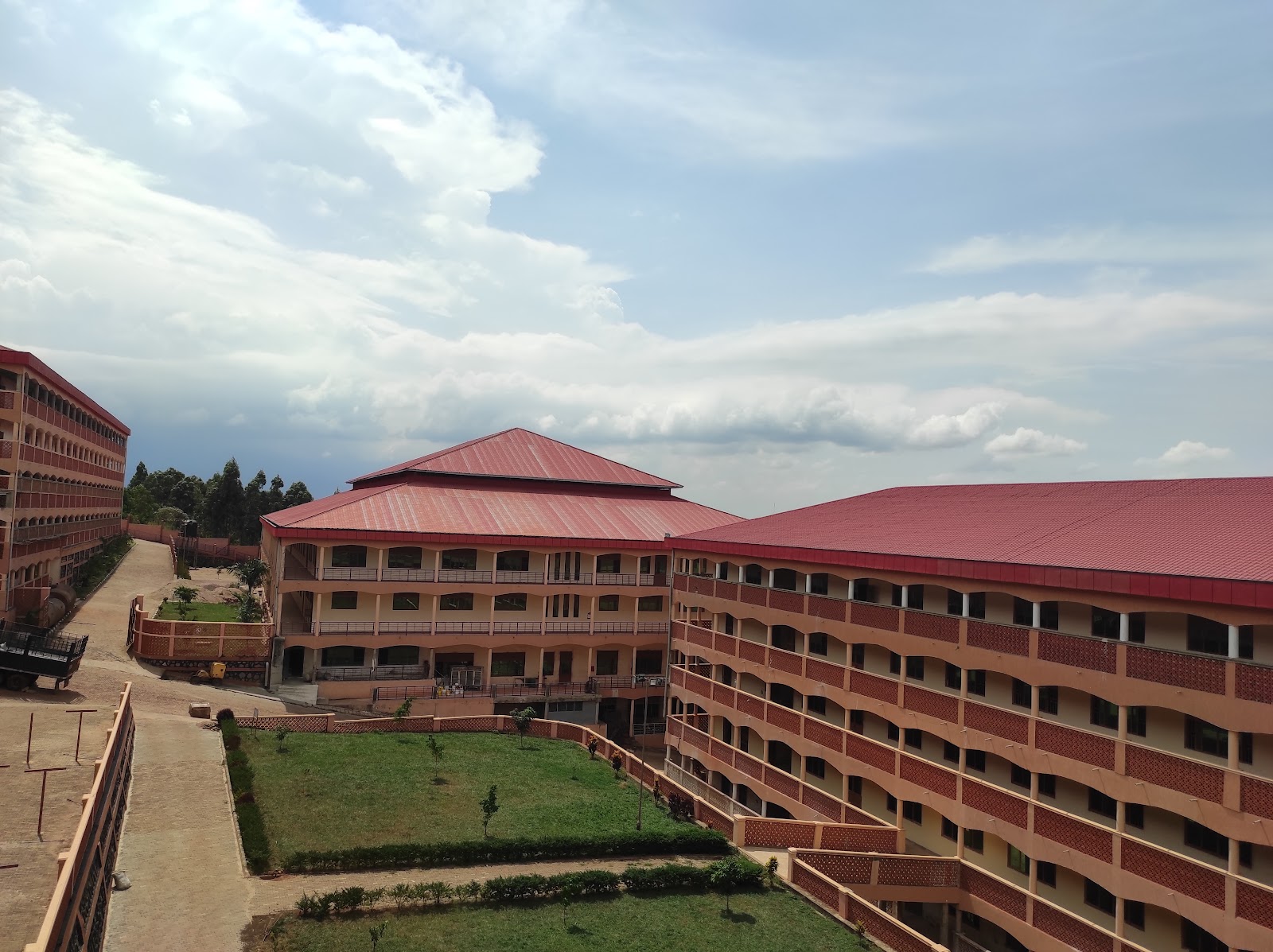 Elite High School Entebbe | Uganda 🇺🇬 – TortoisePath | SchoolFinder 🎓