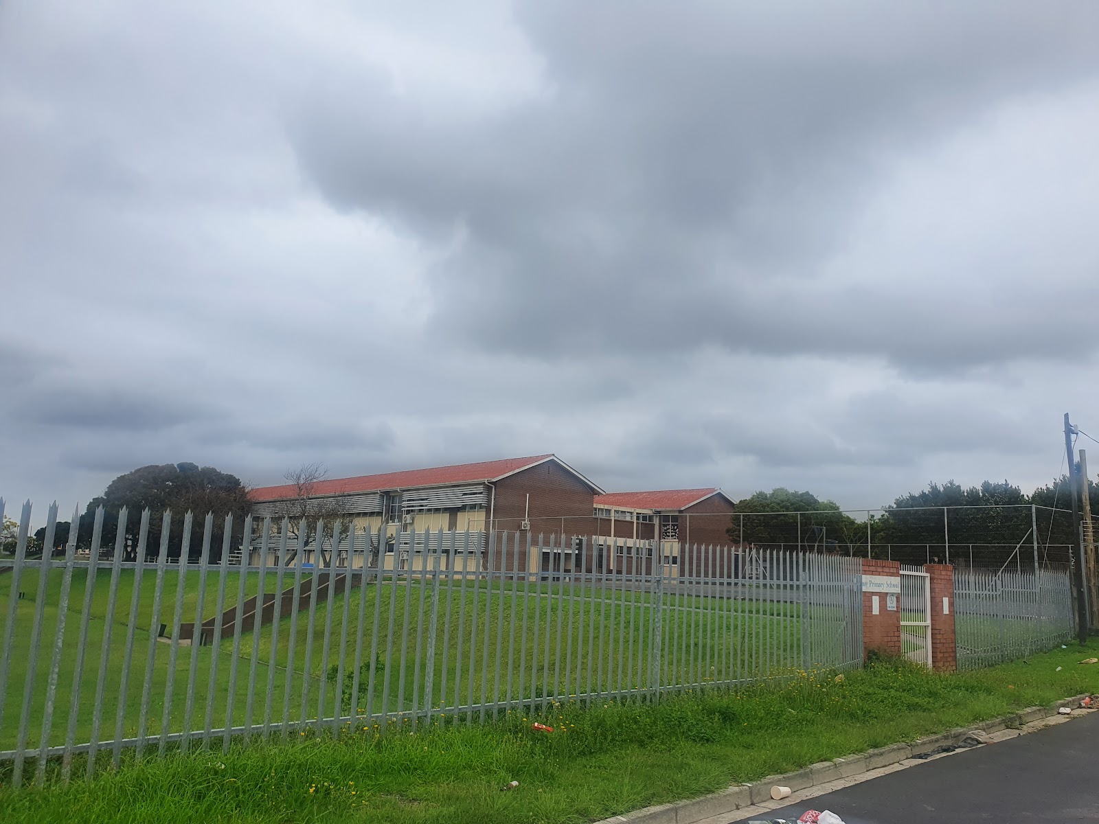 Crewe Primary School | South Africa 🇿🇦 – TortoisePath | SchoolFinder 🎓