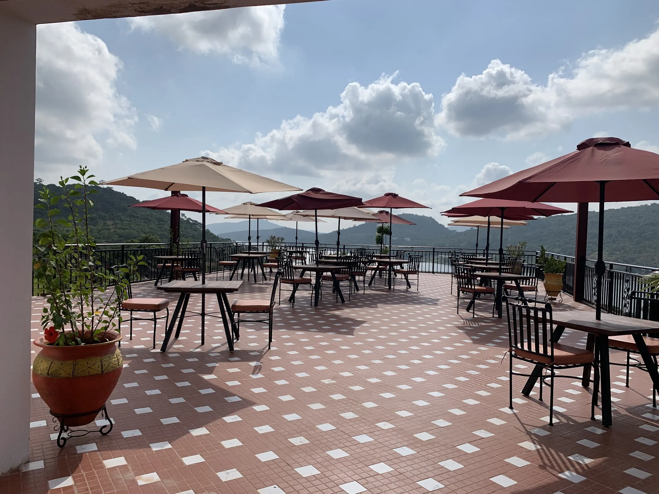 The Peninsula Resort – TortoisePath