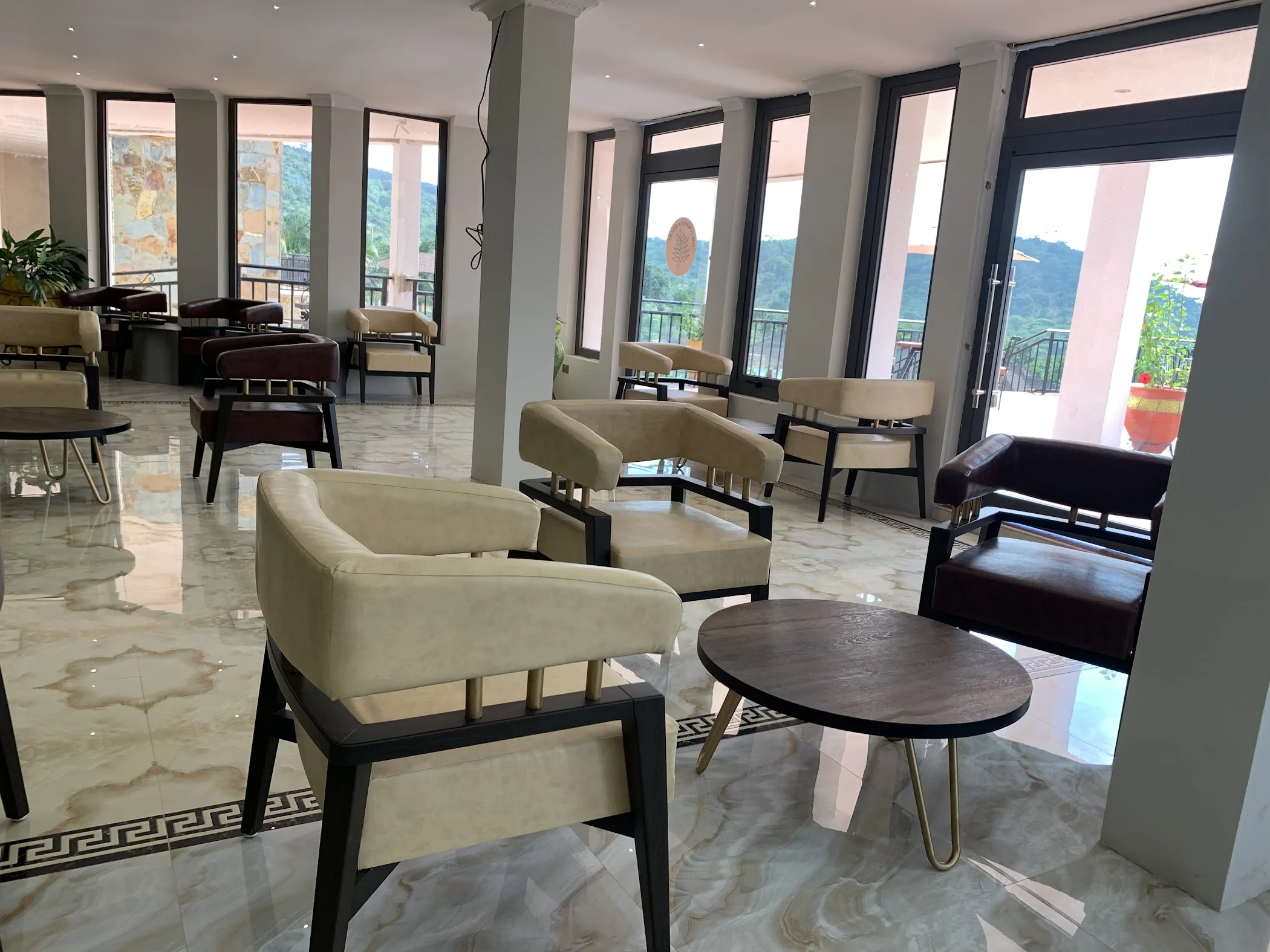 The Peninsula Resort – TortoisePath