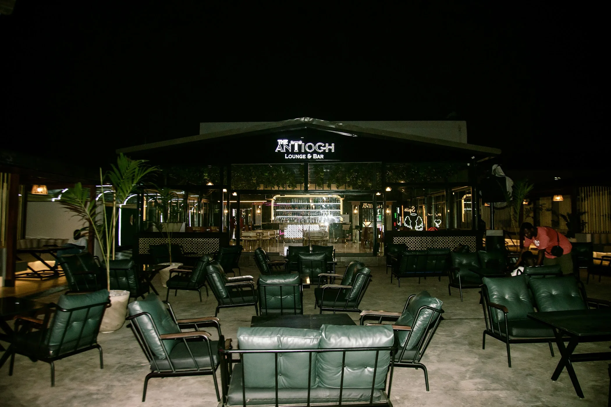 Antioch Lounge and Bar – TortoisePath