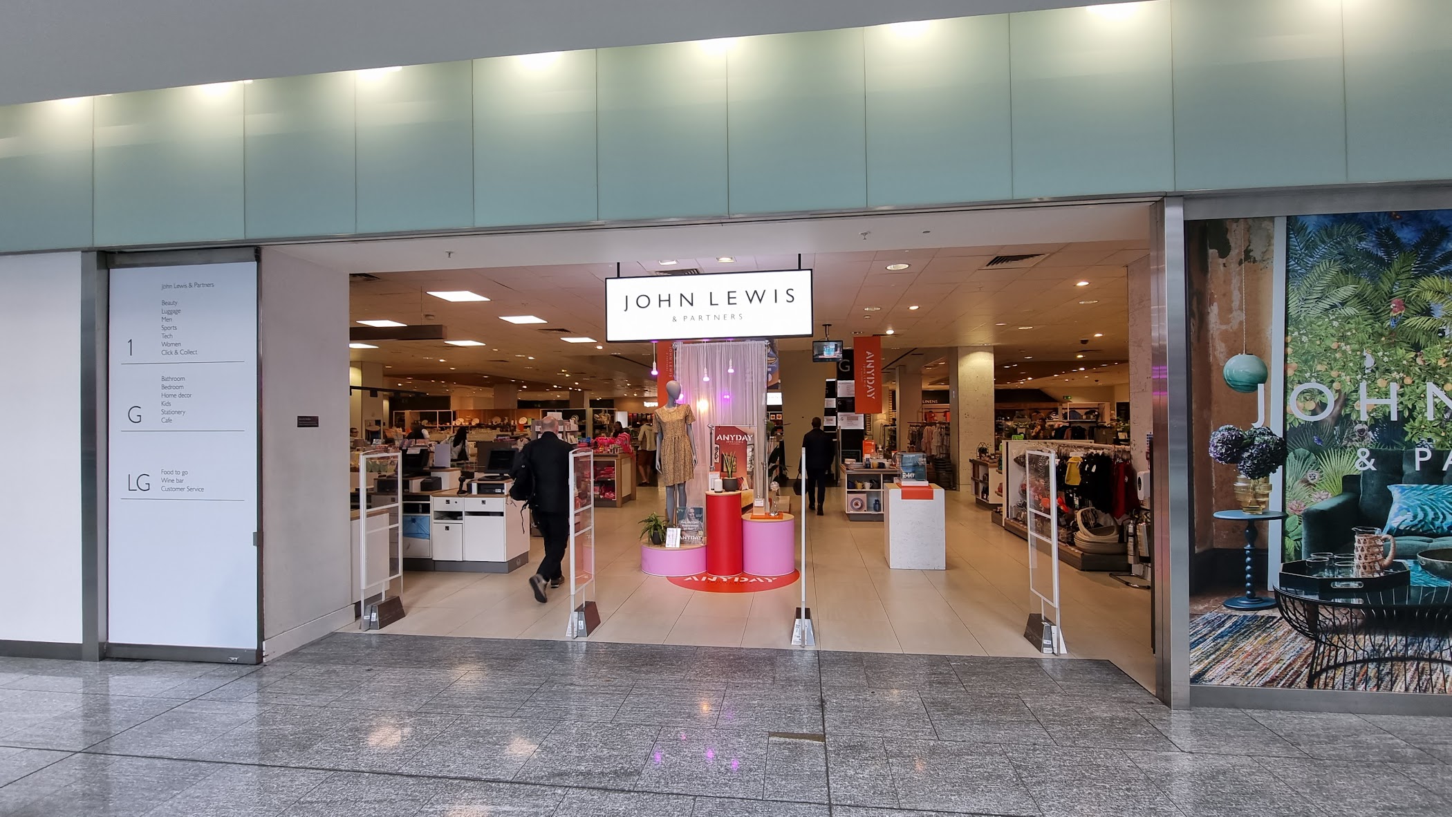 John Lewis & Partners | Canary Wharf guide and local context ...